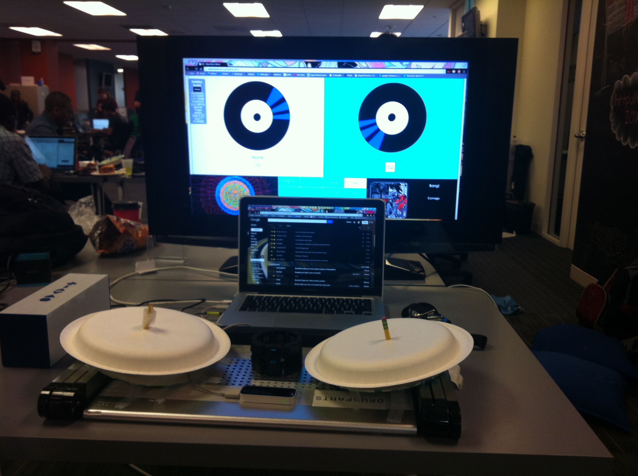 Myo Music Mixer (3M) | Devpost