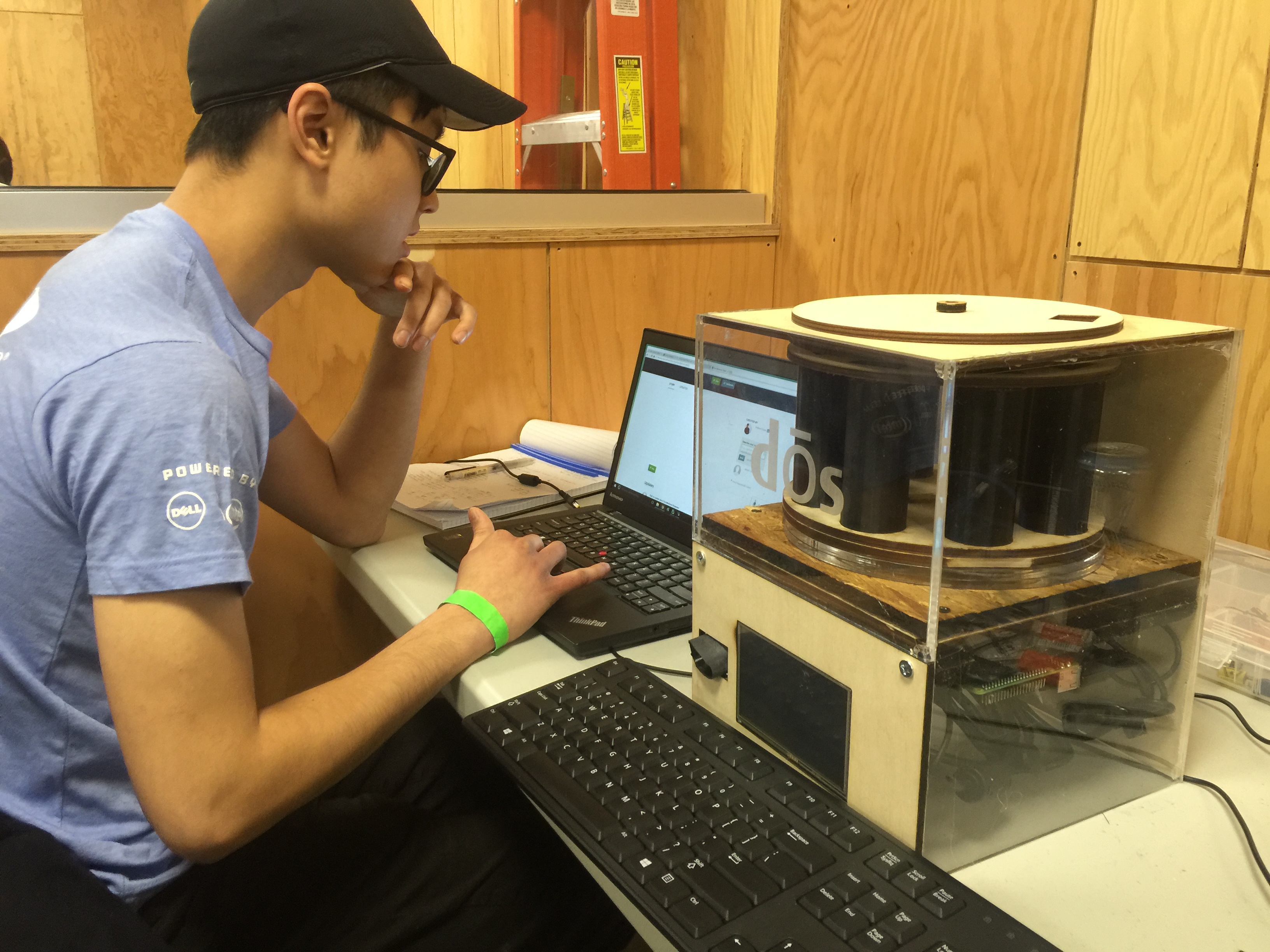 dōs Medicine Dispenser | Devpost