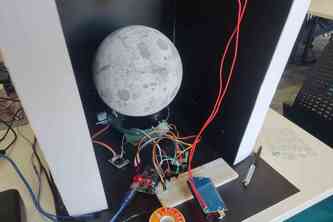 Lunatic Lander | Devpost