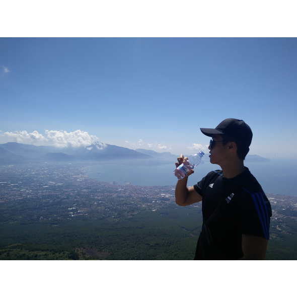 Raphael Koh's (theRoughCode) software portfolio | Devpost