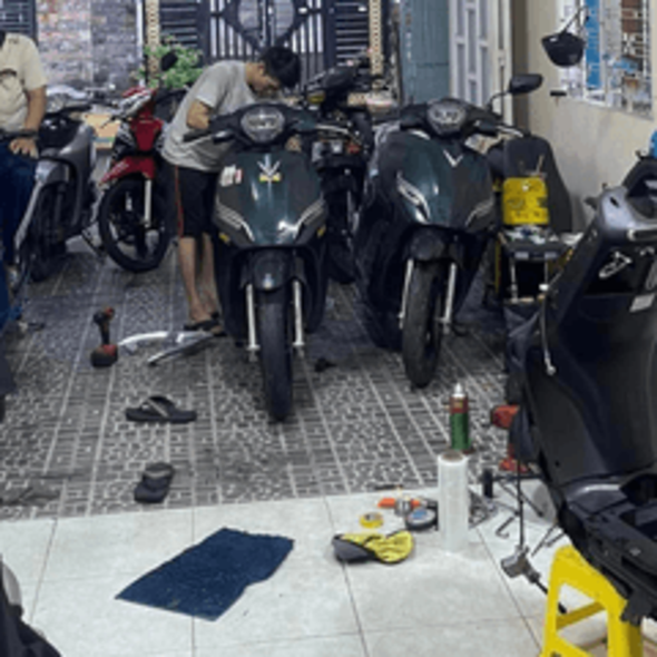 hoc sua vinfast's (x-e-di-en-han-o-ic-o-ng-h-oan) software portfolio ...